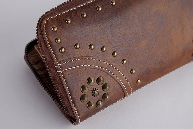 DA1059-LND/Ain Soph (アインソフ)ラウンドジップ長財布